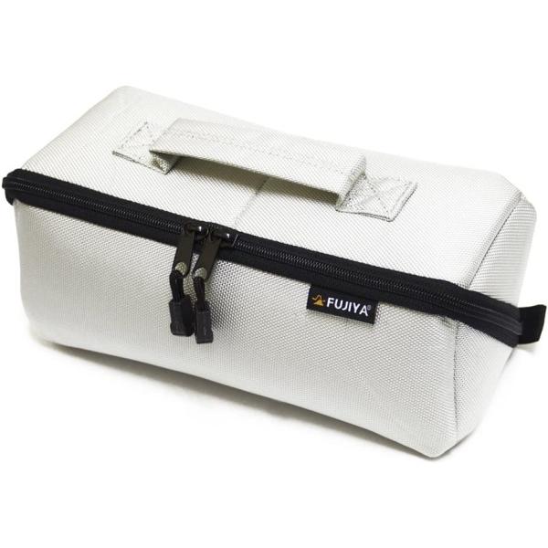 【特長】　●大きな口で様々な物を収納。持ち運び・取り出し・収納がラクラクできます。　●先の尖った工具でもしっかり収納し、布製なのでフローリングの床にも安心しておけます。　●四角いシンプルな形なので靴箱やトランクなどのもスッキリ収まります。　...