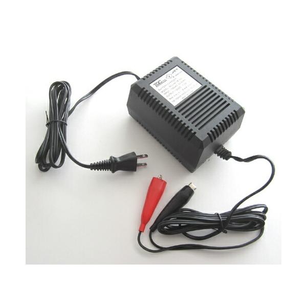 ＜数量限定＞・入力電圧：100VAC　50/60Hz・定格電力：50W・出力：12.0VDC 1.5A・スタンドバイ電圧：15.0VDC・リーク電流：1mA・標準電池容量：16〜17Ahrs・標準充電時間：10〜20Hr・保護：ショート、極...