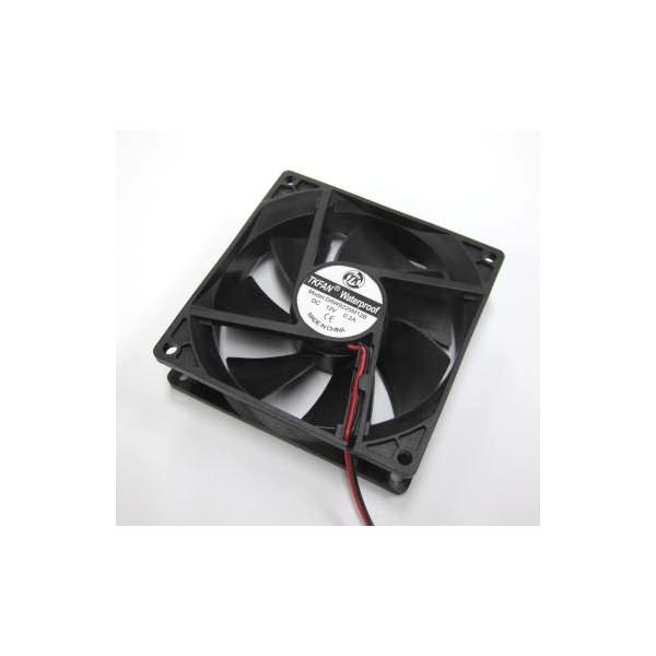 定格電圧：12VDCベアリング：ボールベアリング回転数：2500rpm最大風量：1.24m3/min.サイズ：92×92×25mm重量：約77g