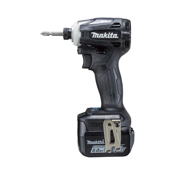 Makita TD162DRGXBは14.4Vで扱いやすい黒のインパクトドライバ。最大締付トルク175N・mで強力かつ繊細な締付けが可能。4段階モードで用途に合わせた最適なパワーを選べる。6Ahバッテリー2個付属で長時間の作業も快適。防塵防...