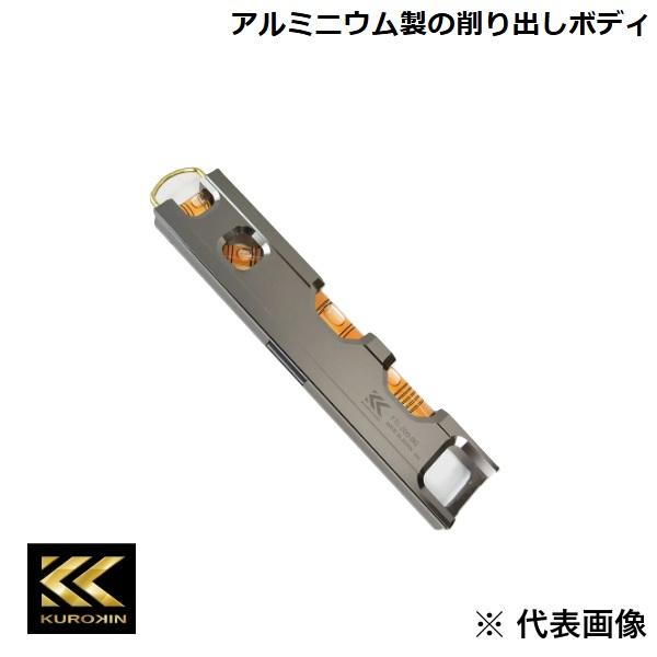 【お取り寄せ】●アルミニウムならではの金属模様（ヘアライン）が重厚な質感を演出●使うたびに嬉しくなるような仕上がりに●測定基準面がV溝付でパイプ等の測定ができます●本体両端で落下防止コードやカラビナへの取付けが可能●超強力(3倍)磁石付き●...