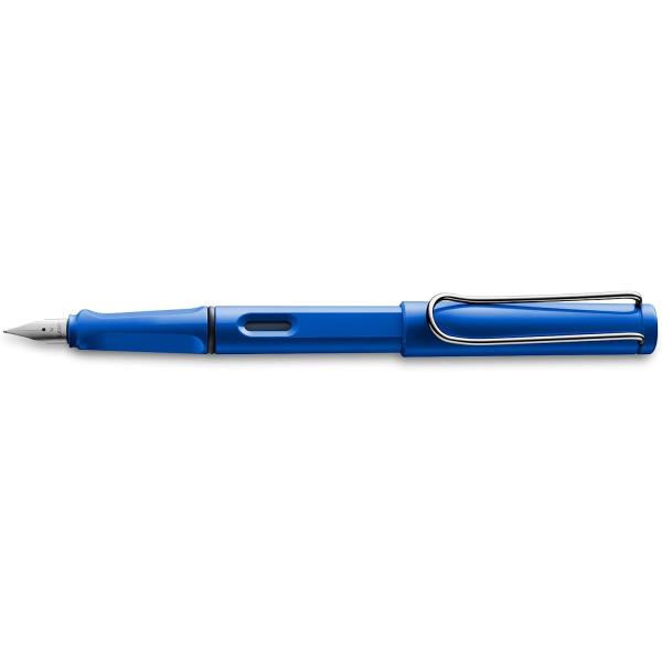 商品名Lamy Safariブルー万年筆Left Handペン先Lamy safari EF Extra Fine Nib Fountain Pen - Blueブランド：Lamy商品サイズ：1高さ：2.2 cm横幅：2.3 cm奥行：15...
