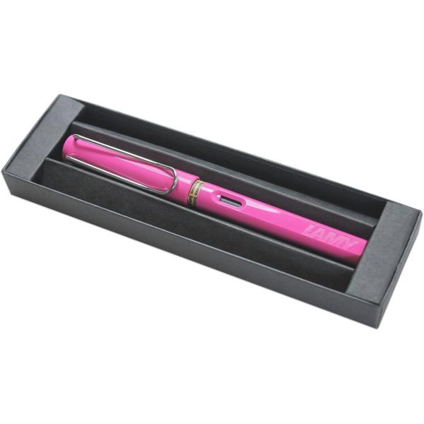商品名LAMY サファリ 万年筆 ピンク ミディアム ペン先 (L13PKM) (ピンク万年筆 ギフトボックス付き )LAMY Safari Fountain Pen Pink Medium Nib (L13PKM) (Pink Fount...