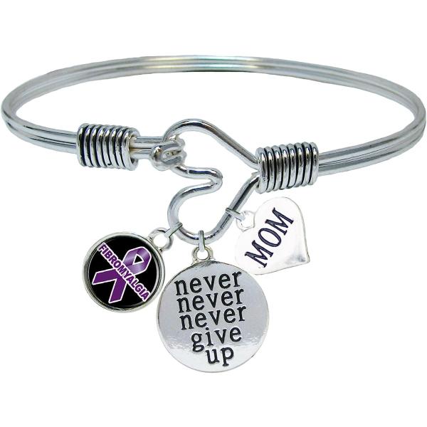 商品名カスタムFibromyalgia Awareness Never Give Up Mom選択or DadチャームのみブレスレットジュエリーCustom Fibromyalgia Awareness Never Give Up Choo...
