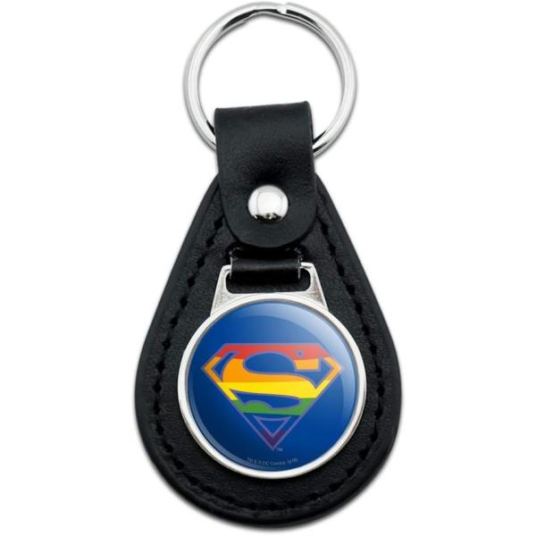 商品名ブラックレザー スーパーマン レインボー シールド ロゴ キーチェーンBlack Leather Superman Rainbow Shield Logo Keychainブランド：GRAPHICS &amp; MORE商品サイズ：O...