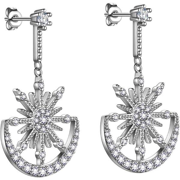 商品名Beautlace Star and Moon Stud Earrings Silver Plated Crescent Moon Stars Dangle Earrings Jewelry Gift for Women KE0088...