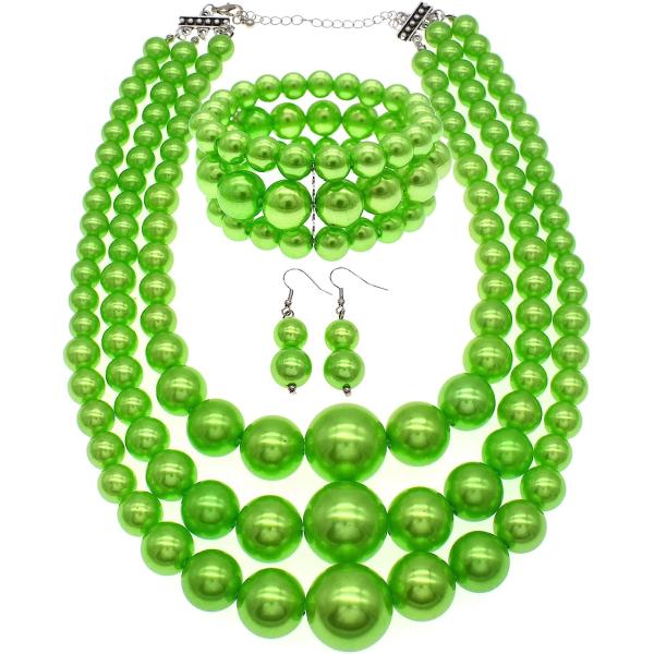 商品名CIOOU Faux Pearl Necklace for Women 3 Layer Pearl Statement Necklace Bracelet and Earrings Set Costume Pearl Jewelry ...