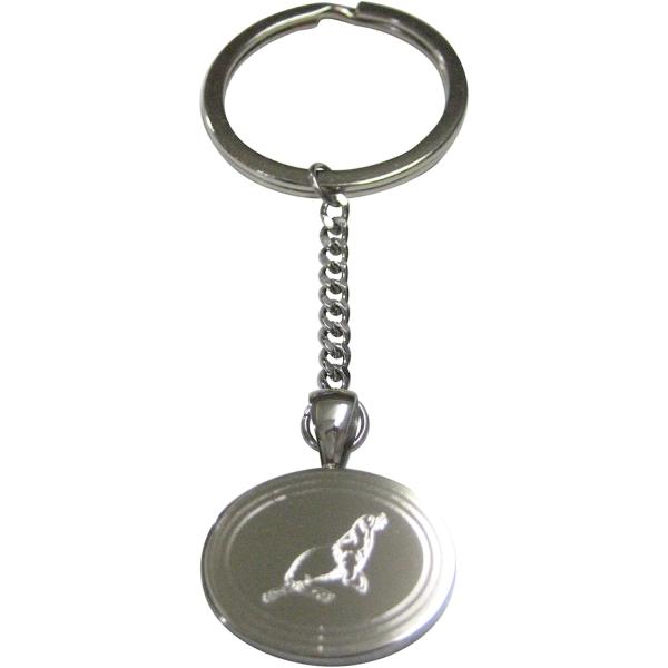 商品名Silver Toned Oval Etched Sea Lion Pendant Keychainブランド：Kiola Designs商品サイズ：One Size商品番号：素材：Metal