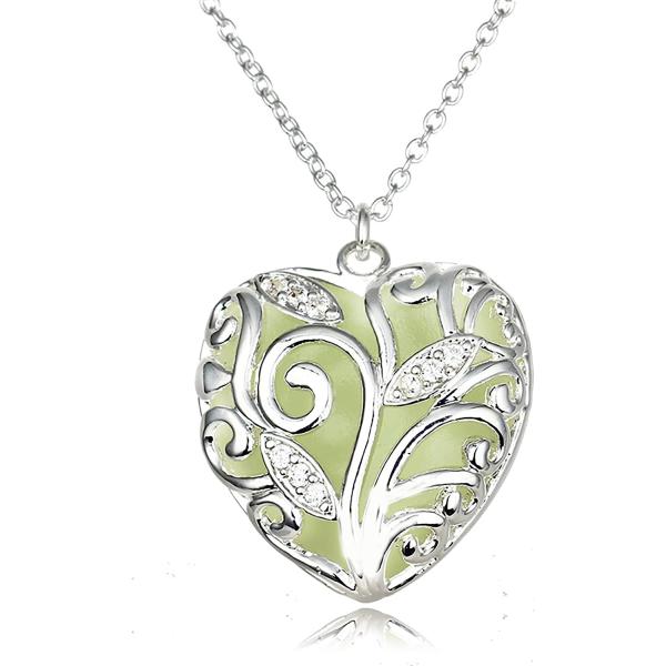 商品名Initial Pendant Necklace for Men Girl Multicolor of Accessories Female Luminous Necklace Life Day Peach Heart Tree Va...