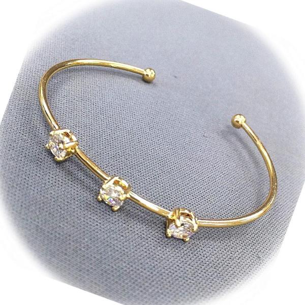 商品名Accessory Simple Unique Gold Color Finish Triple Clear Rhinestones Open Cuff Bangle Bracelet Pendant Charm Set for Wo...