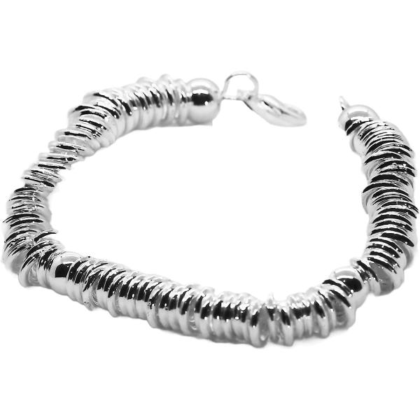 商品名Sterling Silver Ingeniously Designed Bracelet with Four Solid Beads and Full Circle Ring Links. Exquisite Craftmanshi...