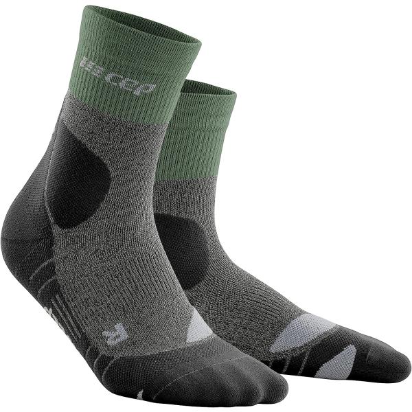 商品名CEP Hiking Merino Mid-Cut Socks, Green/Light Grey, Men, IVブランド：CEP商品サイズ：4高さ：3 cm横幅：10 cm奥行：21 cm重量：3750 g商品番号：WP3C4色：...