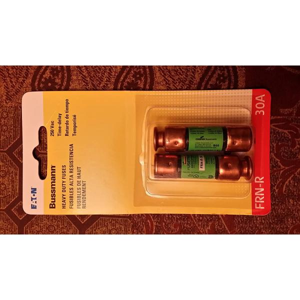 商品名Bussman BP/FRN-R-30 30 Amp 250 Volt Time Delay Fuse 2 Countブランド：Bussmann商品サイズ：高さ：1.7 cm横幅：6.9 cm奥行：13.9 cm 商品番号：色：素材：...