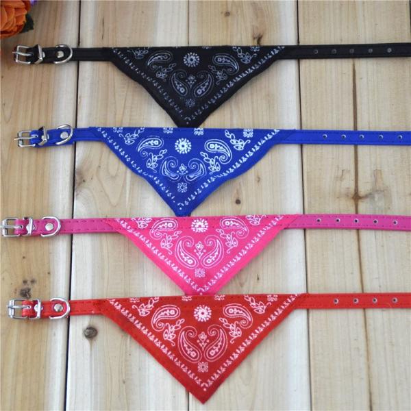 商品名INNO+ALL, Adjustable Pet Dog Cat Puppies Triangle Collars Scarf Collar Neckerchief Necklace (Red/Black/Blue) Pack of ...