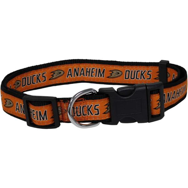 商品名Pets First NHL Anaheim Ducks Collar for Dogs &amp; Cats, Medium. - Adjustable, Cute &amp; Stylish! The Ultimate Hocke...