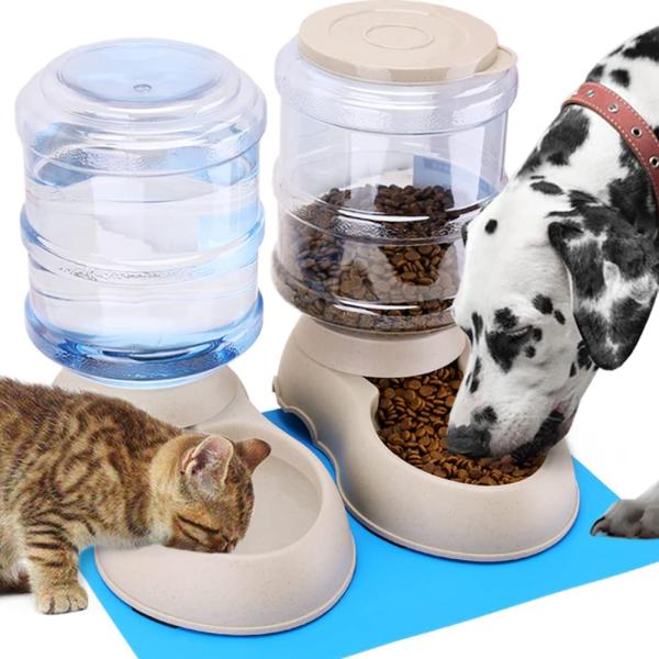 商品名：猫 犬 水 水飲み器 (Color2)2 Pack Automatic Cat Feeder and Water Dispenser in Set with Pet Food Mat for Small Medium Dog Pet...