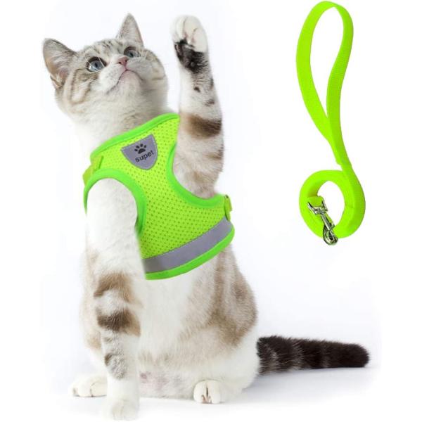 商品名Supet Cat Harness and Leash Set for Walking Cat and Small Dog Harness Soft Mesh Harness Adjustable Cat Vest Harness w...