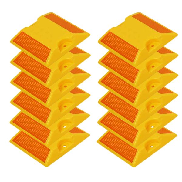 商品名: shanqian 12パック 商業用反射道路舗装マーカー、4 x 4インチ 道路反射板、道路舗装&amp;アスファルトスタッドマーカー スピードバンプ、歩道、横断歩道、高速道路、私道用 12 Pack Road Reflector...