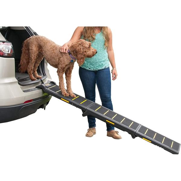 商品名Pet Gear Travel Lite Ramps for Dogs and Cats, Compact Easy-Fold, Lightweight and Portable, Built-in Carry Handle, Sup...