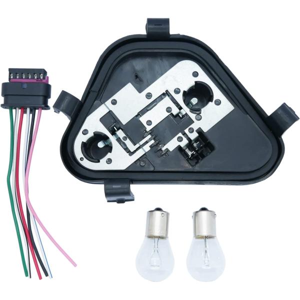 商品名Tail Light Lamp Rear Panel Bulb Socket Assembly with Plug connector &amp; 2 Bulbs Compatible with 2012-2015 BMW 3-Ser...