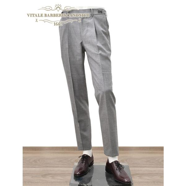 商品名：ヴィターレ バルベリス カノニコ VITALE BARBERIS CANONICO テーパードスラックス メンズ 1プリーツパンツ Vintage リネン混生地 ライトグレー スペルラティボ