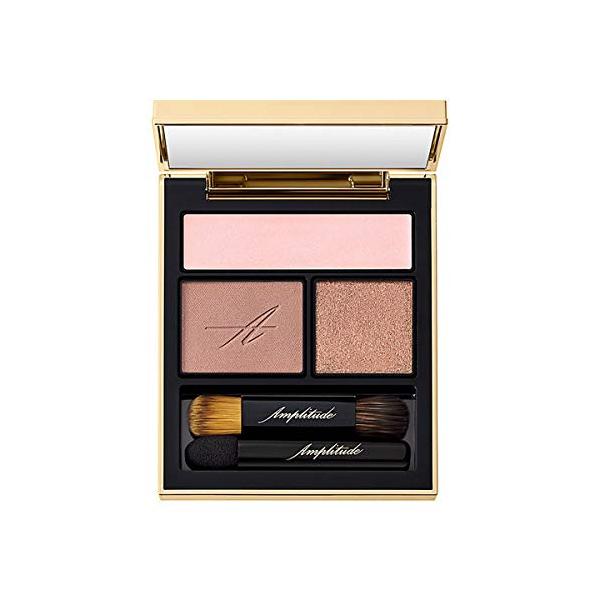 「商品情報」商品紹介人の心を捉えて離さないほど印象深い眼差しには、大人の知性と色香が同時に宿るもの。単なるグラデーションや1つの質感では表現できません。だから”3色4質感”をひとつのパレットに。ほのかに色めくクリームベース、高発色の乾式シャ...