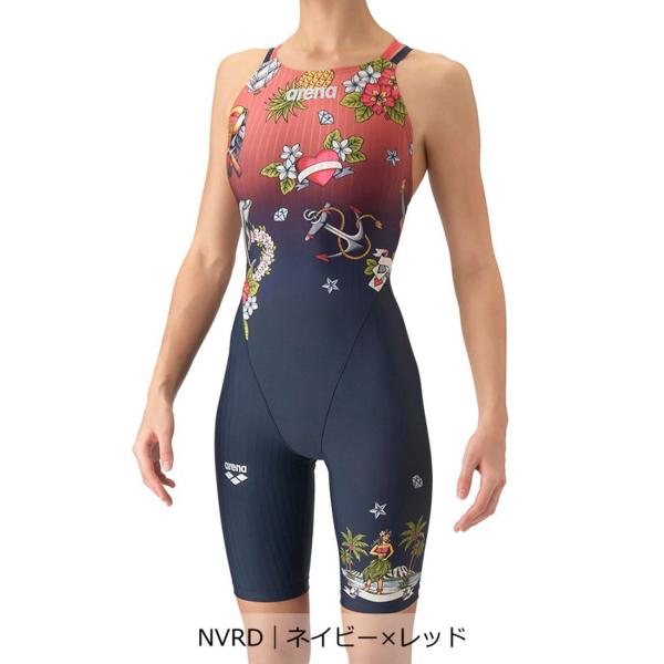 初級レーシングスイマーへ向けた「AQUA RACING」シリーズ。公式大会に出場するために必要なWORLD AQUATICS（世界水泳連盟）承認モデルの競泳水着。環境に配慮したリサイクルポリエステルを使用したニット素材ECO AQUASTR...