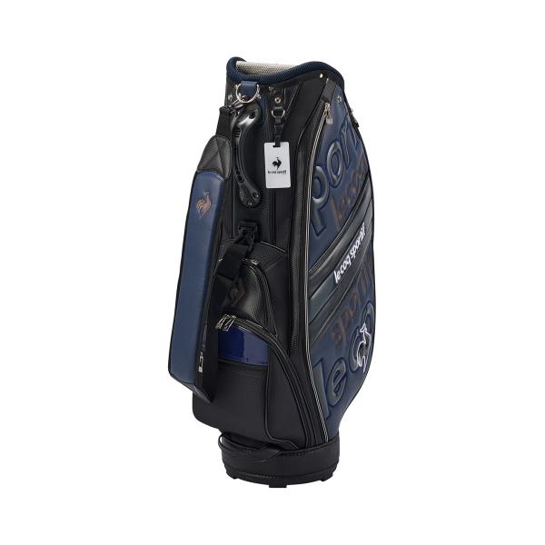大胆なブランドロゴデザインを落とし込んだ軽量タイプのキャディバッグ。ハンドルやファスナー等の細部のカラーリングにもこだわり、軽量タイプとは思えない重厚感を演出。■3.0kg／9.0型／5分割／47インチ対応#ルコックスポルティフゴルフ#le...