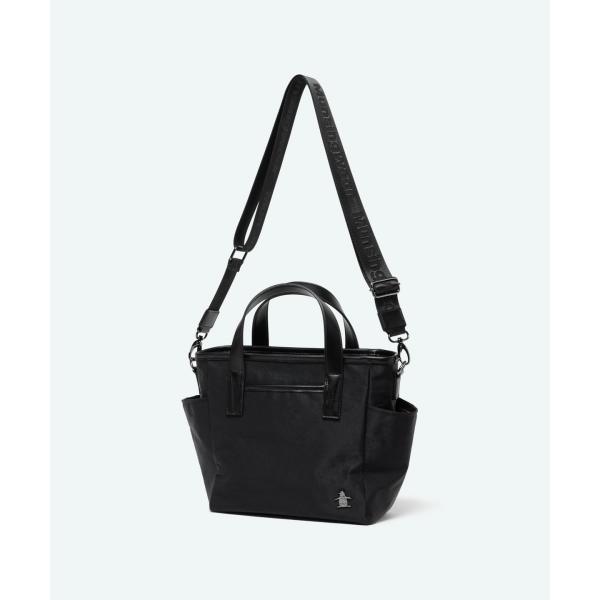 About MUNSINGWEARマンシングウェアは、1886年にニットウェアメーカーとして誕生した伝統あるブランドです。1955年に初めてニットのゴルフシャツを発表して以来今日もなおゴルフシーンにおいてその歩みを続けています。---品格を...