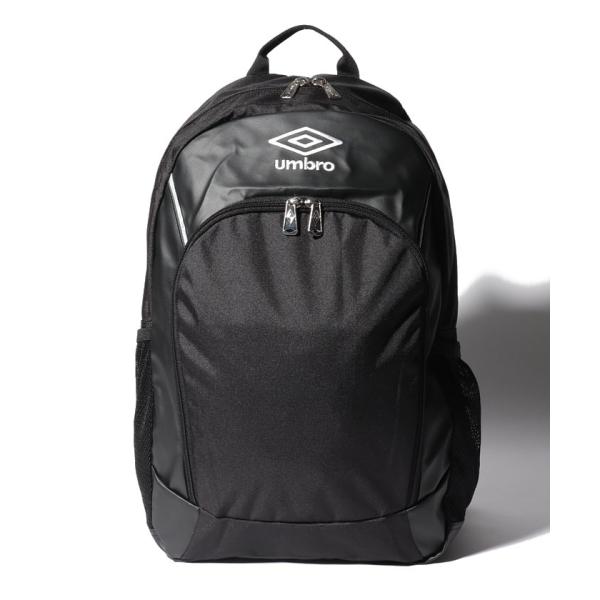【発売日：2021年03月08日】チーム対応バックパック。バッグ上部＆ショルダー部にはリフレクター付。前面には刺繍などでチーム名が入れられる仕様。#アンブロ#umbro#サッカー／フットボール原産国：ベトナム機能：消臭、再帰反射【製品寸法】...