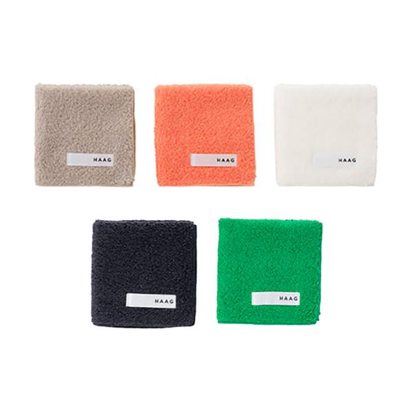 アトピーなどの敏感肌に優しいコットンアイテムをお届けするHAAGのタオルです。おしゃれなカラーで贈り物としてもおすすめです。■ふわふわ両面パイル太番手の糸でしっかりと目を詰めて編み上げているので、ふわっと柔らかく吸水性に優れています。繰り返...