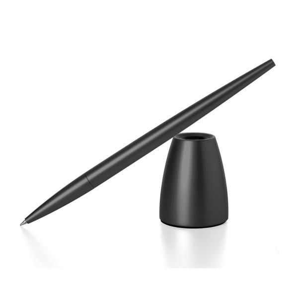 代表的存在のロングセラー商品である水性デスクトップスタンドペン。重さのあるアルミニウムのペン差しは下部にラバーが施され、滑らないようになっています。サイズ：直径4×18cm重さ：170g素材：アルミ機能：スタンド付き水性ボールペン備考：交換...
