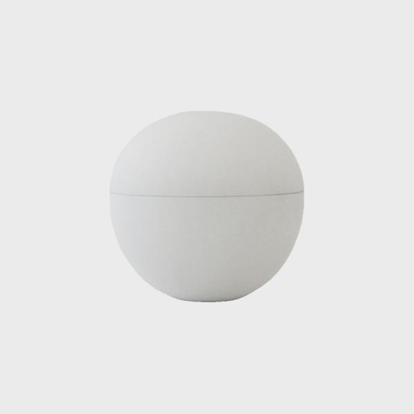 【ショップレビュー投稿大募集！】メーカー : art craft（Japan）デザイナー : 木村浩一郎/Koichiro Kimuraサイズ : Φ65x65 mm素材 : wood powder, plastic, urushi, ur...