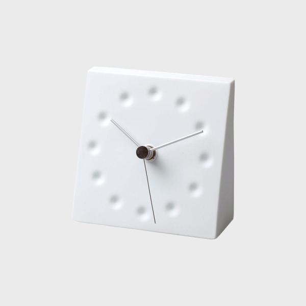 【ショップレビュー投稿大募集！】design Kanae Tsukamoto 塚本カナエ寸法：W116×H113×D50 mm 290g素材：磁器スイープムーブメント■ご購入前に商品説明文内に記載の注意喚起を必ずご確認の上でお買い求めくださ...