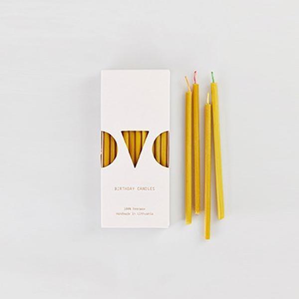 【ショップレビュー投稿大募集！】ブランド : OVO Things / オボ シングスサイズ : 直径5mm、長さ125mm燃焼時間 : 約30分素材 : 100%純粋蜜ろう、100%コットン芯生産国 : Republic of Lithu...