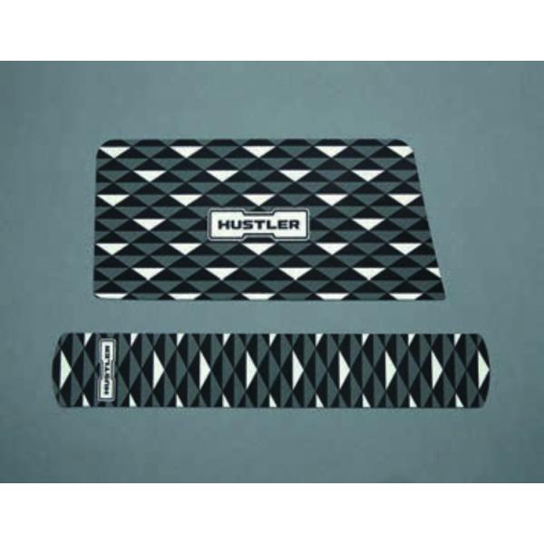 参考情報HUSTLERロゴ入り材質：シリコン適合グレード【G/X/TW】カタログ型番【 MR52S MR92S(3型) 】純正品番【 9914F-59S00 /旧品番： 】※hustler 2024年12月時点の情報です。※画像はイメージで...