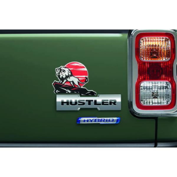 参考情報オリジナルステッカーでHUSTLERロゴを楽しくデコレーション。材質：ハイボスカル※21 リヤデカール（ナチュラル）と同時装着はできません。（サボテンを除く）※?サボテンを21 リヤデカール（ナチュラル）と同時装着する場合、貼付位置...