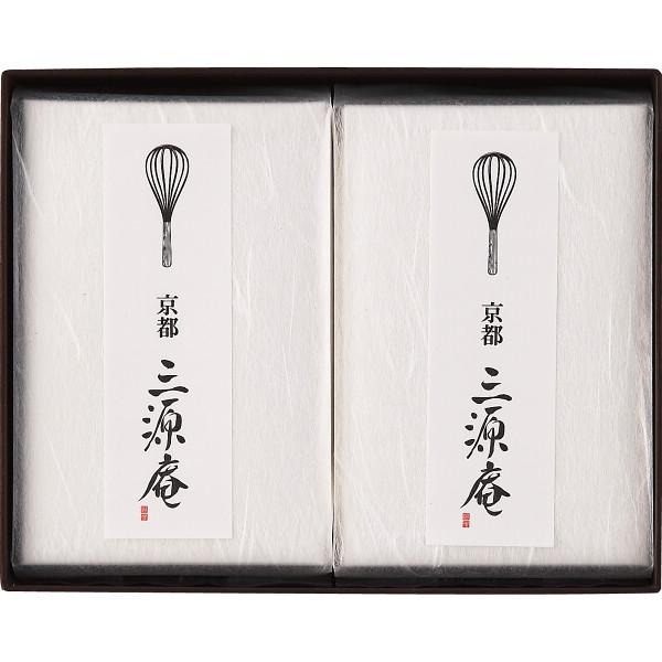 創業200有余年の日本橋榛原の和紙に包まれた紙箱に特別なカステラを納めました。カステラふたえ、特選材料は京都「放香堂」の茶師十段がブレンドした宇治抹茶を使用したカステラ生地と、北海小豆を練り込んだつぶ餡をベースにしたカステラ生地の2層を1つ...