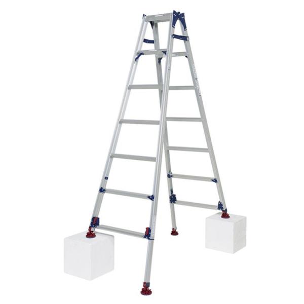 四脚アジャスト式はしご兼用脚立 自在脚 丸型タイプ SCL 最大段差が約31cmまで対応。 自在脚端具にテンションが掛かり角度が固定できるタイプ 幅広踏みざん55mm※最大時約1尺伸縮可能アルミ合金製アルマイト(支柱のみ)ワンタッチ開き止め...