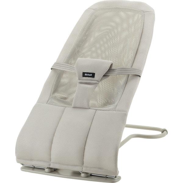 動きに合わせて自然に揺れる全面メッシュシートで通気性のよいバウンサーです。赤ちゃんの動きに合わせたやさしい揺れで、あやし効果があります。●現品約39×68.5×63ｃｍ、（折たたみ時）約39×83.5×10.5ｃｍ●ポリエステル、スチール、...