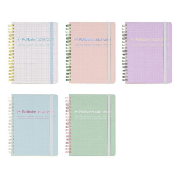 「シンプルで飽きのこないデザイン」と「使いやすさ」で、ノートでも定番のシリーズ「ロルバーン」のダイアリー。海外のスクールノートをイメージし、5ミリ方眼のグリッドをデザインしたロルバーンダイアリー。爽やかなカラーリングにカラフルなリングを組み...