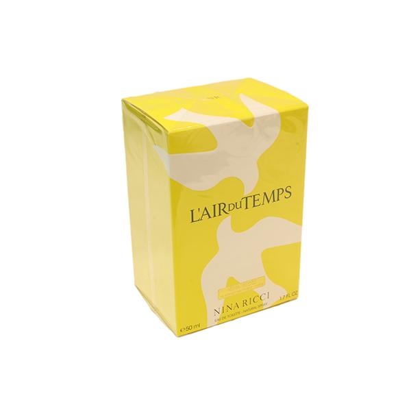 ニナリッチのオードトワレ「LARDUTEMPS / レールデュタン」は、1948年の発売以来、世界中の多くの女性達に愛されてきた名香の一つです。色々な花が調和したブーケのように優雅なフローラルをベースにスパイシーなアクセントが効いた香りです...