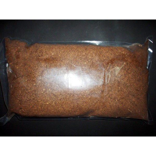 ◎クヌギ100％一次発酵済み！　各種オオクワ等材産みする種類の床マットとして最適で　発酵済みの為、カビにくくお勧めです。オオクワ幼虫　の一時飼育としてもご利用になれます。ご使用状況に　応じて水分調整して下さい。 ◎注意事項：夏期等、発酵臭が...