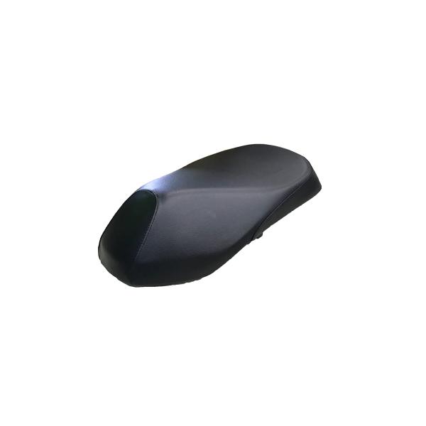 カラー：ブラックスタイル：CVH-62 タクト (AF75/AF79)参考適合車種:ホンダ タクト 【AF75/AF79】適合品番:77101-GJA-J10ZA 互換品ブラックパッケージ重量: 0.19 kg
