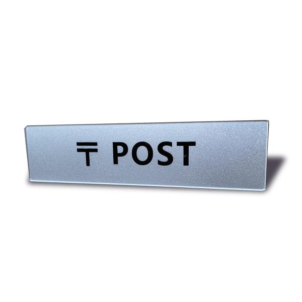 カラー：POSTサイズ：マグネット（1枚入り）【商品名】マグネット　サインプレート（〒POST）【商品仕様】寸法：140mm×35mm 厚み：アクリル層2mm＋マグネット層1.5mm【耐水性と耐候性に優れ】屋内外を問わずにお使いいただける、...