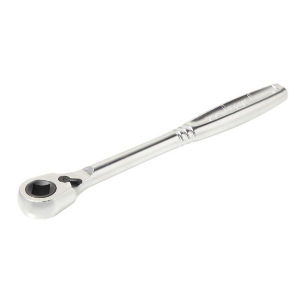 カラー：シルバーサイズ：RH3B:差込角:9.5mm(3/8")スタイル：凸凹逆転スタンダード原産国:日本タイプ:凹タイプ用途:ドレンボルト、調整ねじ回しに差込角:9.5mm(3分)歯数:72仕様:ストレートタイプ