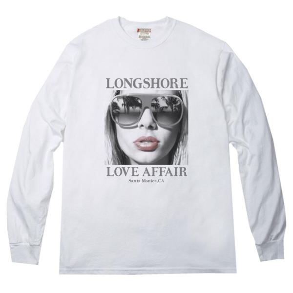 ＜longshore＞唇がセクシーな女モデルのサングラスにはごきげんなビーチが反射しています！キレイなグラフィックとインパクトが売りの一枚！●S ：身丈 71 身幅 45 裄丈 85●M ：身丈 73 身幅 50 裄丈 88●L ：身丈 7...