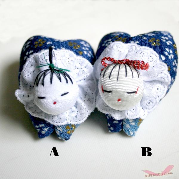 和布作りのハンドメイドによる、稚児クリップ ※つるし飾りの伊豆では、決まり事は無く何か良い事がある度に稚児クップをつるし紐にくっ付け感謝を表したりもします。お祝い事に1個、いつの日か何本もの紐に稚児達がぶら下がっているのも見て、思い出話も家...