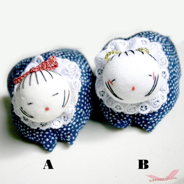 和布作りのハンドメイドによる、稚児クリップ ※つるし飾りの伊豆では、決まり事は無く何か良い事がある度に稚児クップをつるし紐にくっ付け感謝を表したりもします。お祝い事に1個、いつの日か何本もの紐に稚児達がぶら下がっているのも見て、思い出話も家...