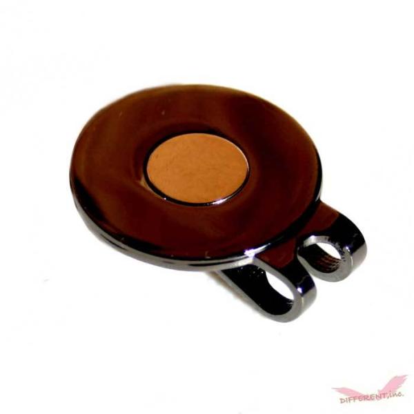 ブラック ハットクリップ、磁石付き磁石付きクリップゴルフマーカー磁石無しタイプ専用ハットクリップ※ 強力マグネットタイプになります。 サイズ :: 25mm素材 :: 鉄※マーカーは付いていません。